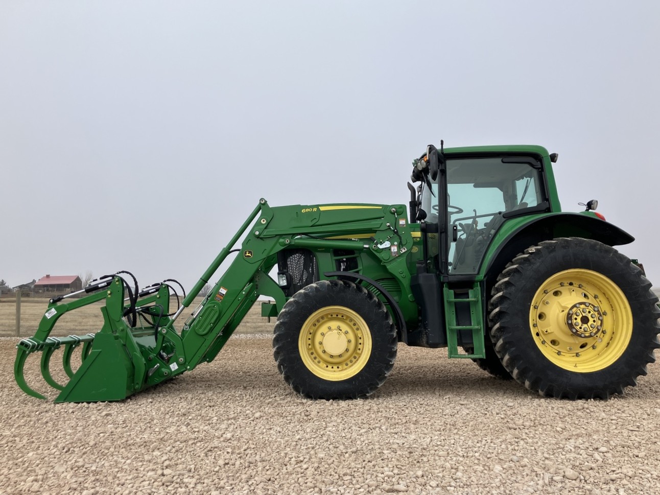 Lot 3829 - '11 JD 7530 Premium MFWD w/JD 680R SL Loader. Onsite-Belle ...
