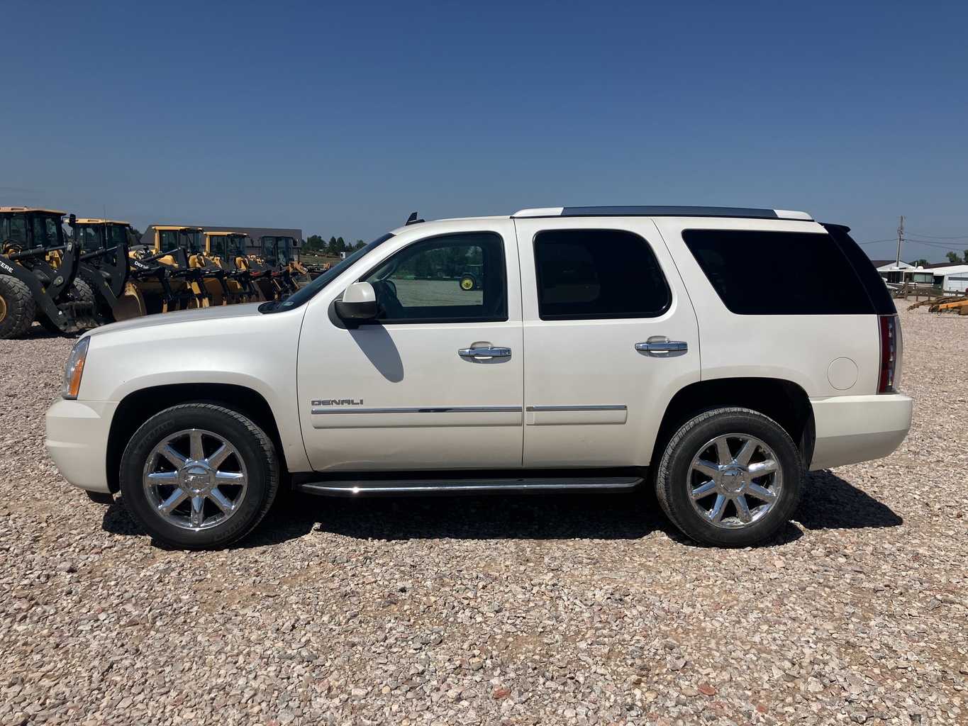 Lot 4641 - '12 GMC Yukon 4x4. Onsite-Belle Fourche, SD: American Ag ...