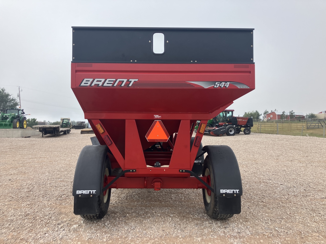 Lot 4773 - '11 BRENT 544 GRAVITY WAGON. ONSITE-BELLE FOURCHE, SD ...